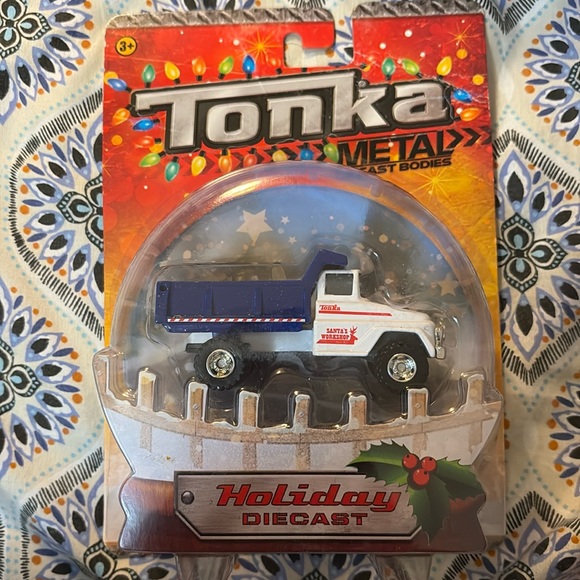 Tonka | Toys | Tonka Vintage Santas Workshop Holiday Die Cast Dump ...